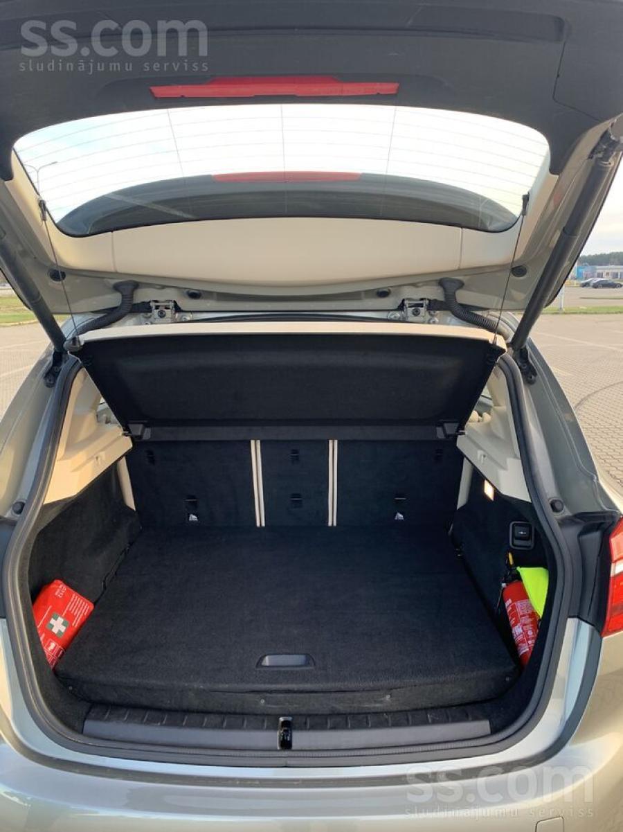 BMW 218 2016 Rīga, ar dzinēja tilpumu 2.00 L un nobraukumu 215 tūkst. km par 8200 €, foto 13 vietnē AUTOMOTO.COM.LV