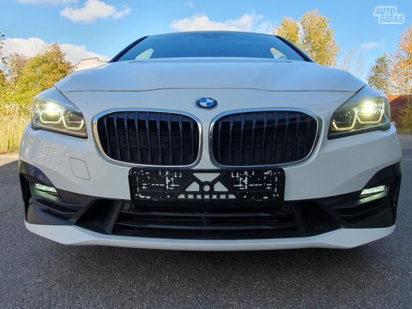 BMW 218 2018 in Siauliai, with an engine capacity of 2.00 L and mileage of 221 thousand km for 10200 €, photo 5 on AUTOMOTO.COM.LV