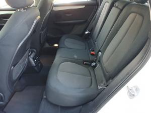 BMW 218 2018 Šauļi, ar dzinēja tilpumu 2.00 L un nobraukumu 221 tūkst. km par 10200 €, foto 14 vietnē AUTOMOTO.COM.LV