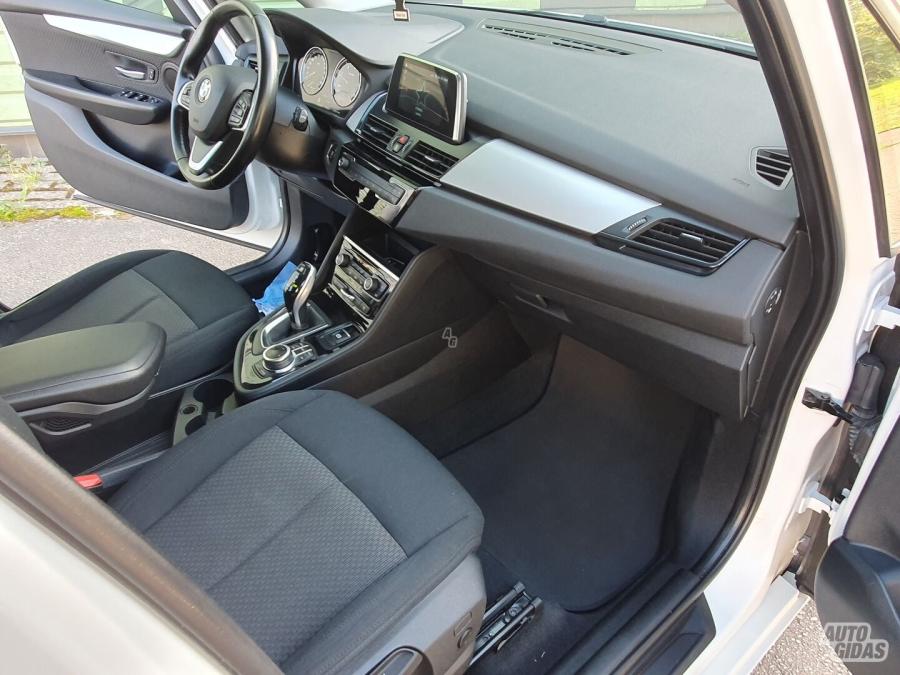 BMW 218 2018 Šauļi, ar dzinēja tilpumu 2.00 L un nobraukumu 221 tūkst. km par 10200 €, foto 24 vietnē AUTOMOTO.COM.LV