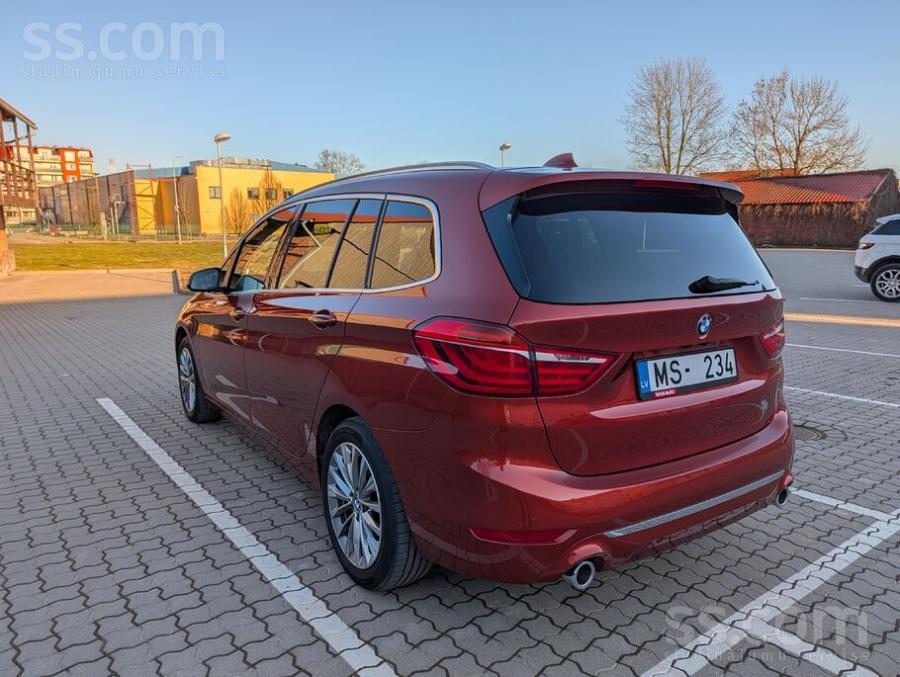 Orange BMW 218 2021 in Tukums, with an engine capacity of 2.00 L and mileage of 177 thousand km for 14700 €, photo 4 on AUTOMOTO.COM.LV