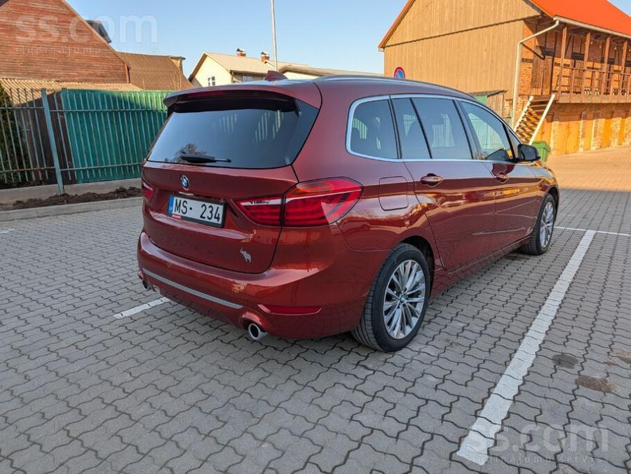 Orange BMW 218 2021 in Tukums, with an engine capacity of 2.00 L and mileage of 177 thousand km for 14700 €, photo 6 on AUTOMOTO.COM.LV