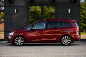 Sarkans BMW 218 2015 Jelgava, ar dzinēja tilpumu 1.80 L un nobraukumu 293 tūkst. km par 9400 €, foto 6 vietnē AUTOMOTO.COM.LV