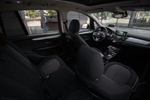 Sarkans BMW 218 2015 Jelgava, ar dzinēja tilpumu 1.80 L un nobraukumu 293 tūkst. km par 9400 €, foto 27 vietnē AUTOMOTO.COM.LV