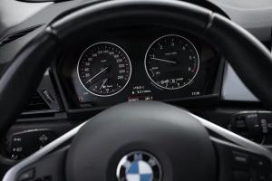 Sarkans BMW 218 2015 Jelgava, ar dzinēja tilpumu 1.80 L un nobraukumu 293 tūkst. km par 9400 €, foto 49 vietnē AUTOMOTO.COM.LV