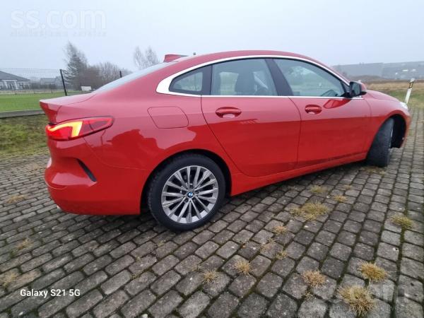 Sarkans BMW 218 2021 Rīga, ar dzinēja tilpumu 2.00 L un nobraukumu 90 tūkst. km par 22650 €, foto 3 vietnē AUTOMOTO.COM.LV