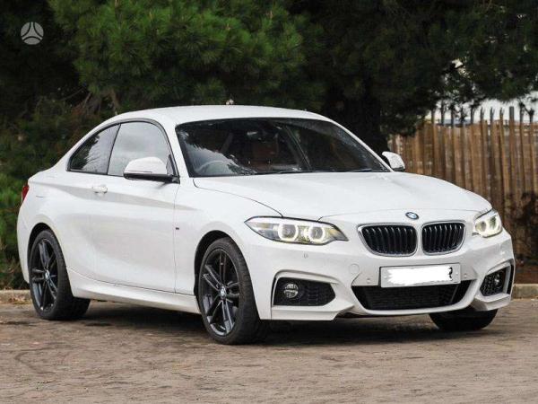 White BMW 218 2017 in Anyksciai, with an engine capacity of 1.50 L and mileage of 160 thousand km for 3700 €, photo 1 on AUTOMOTO.COM.LV