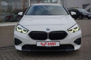 Balts BMW 218 2021 Kauņa, ar dzinēja tilpumu 1.50 L un nobraukumu 69 tūkst. km par 25439 €, foto 9 vietnē AUTOMOTO.COM.LV