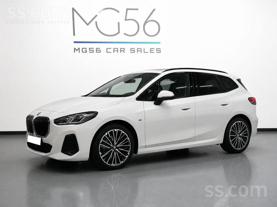 White BMW 218 2025 in Riga, with an engine capacity of 1.50 L and mileage of 65 thousand km for 29900 €, photo 3 on AUTOMOTO.COM.LV