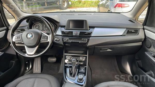 White BMW 218 2017 in Riga, with an engine capacity of 2.00 L and mileage of 204 thousand km for 9290 €, photo 5 on AUTOMOTO.COM.LV