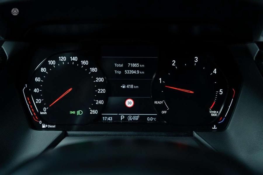 Белый БМВ 218 2020 в Вильнюс, объемом двигателя 2.00 л и пробегом 72 тыс. км за 20998 €, фото 24 на AUTOMOTO.COM.LV