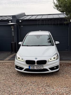 Balts BMW 218 2015 Rīga, ar dzinēja tilpumu 1.50 L un nobraukumu 145 tūkst. km par 8900 €, foto 4 vietnē AUTOMOTO.COM.LV