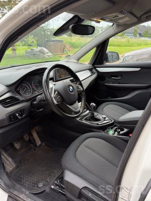Balts BMW 218 2015 Rīga, ar dzinēja tilpumu 1.50 L un nobraukumu 145 tūkst. km par 8900 €, foto 6 vietnē AUTOMOTO.COM.LV