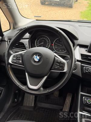 Balts BMW 218 2015 Rīga, ar dzinēja tilpumu 1.50 L un nobraukumu 145 tūkst. km par 8900 €, foto 8 vietnē AUTOMOTO.COM.LV