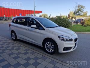 White BMW 218 2015 in Riga, with an engine capacity of 1.50 L and mileage of 0 thousand km for 7390 €, photo 4 on AUTOMOTO.COM.LV