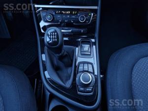White BMW 218 2015 in Riga, with an engine capacity of 1.50 L and mileage of 0 thousand km for 7390 €, photo 16 on AUTOMOTO.COM.LV