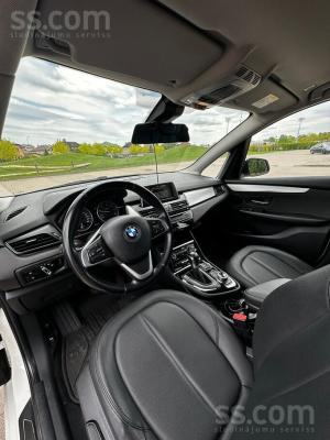 Balts BMW 218 2016 Rīga, ar dzinēja tilpumu 2.00 L un nobraukumu 175 tūkst. km par 11350 €, foto 4 vietnē AUTOMOTO.COM.LV