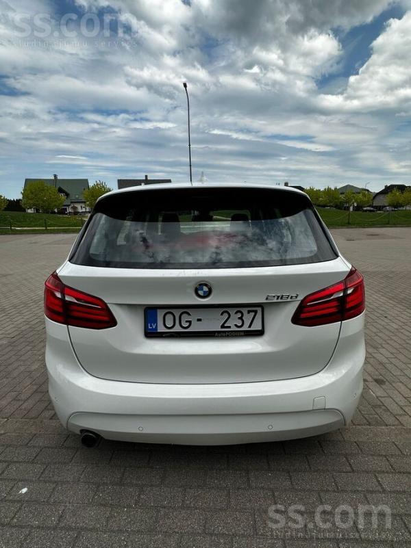 Balts BMW 218 2016 Rīga, ar dzinēja tilpumu 2.00 L un nobraukumu 175 tūkst. km par 11350 €, foto 4 vietnē AUTOMOTO.COM.LV