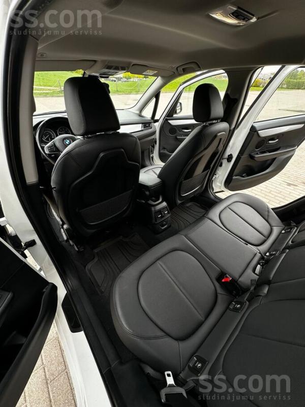 Balts BMW 218 2016 Rīga, ar dzinēja tilpumu 2.00 L un nobraukumu 175 tūkst. km par 11350 €, foto 6 vietnē AUTOMOTO.COM.LV