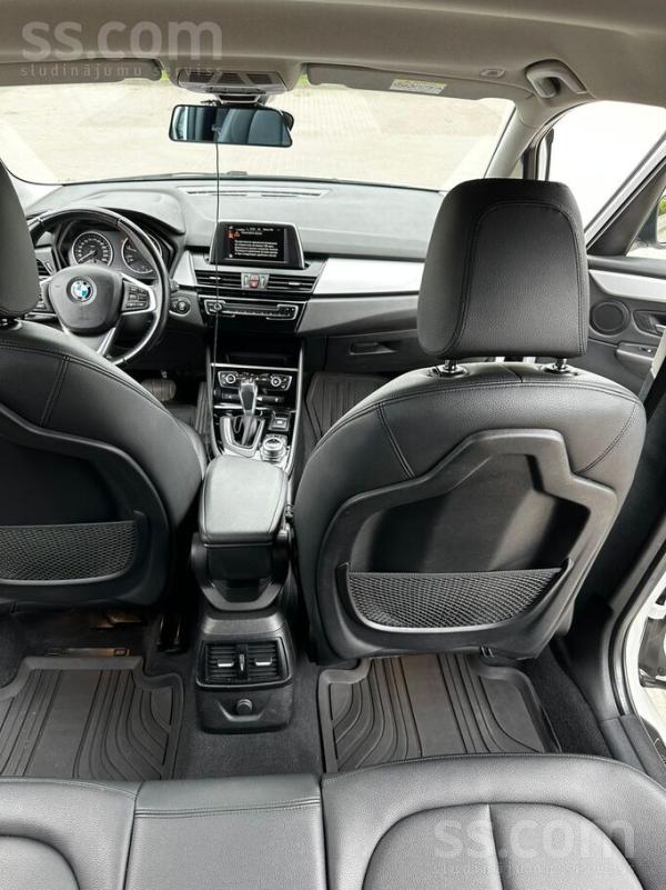 Balts BMW 218 2016 Rīga, ar dzinēja tilpumu 2.00 L un nobraukumu 175 tūkst. km par 11350 €, foto 8 vietnē AUTOMOTO.COM.LV