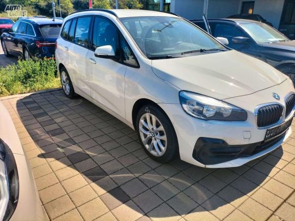 White BMW 218 2019 in Kaunas, with an engine capacity of 2.00 L and mileage of 61 thousand km for 24840 €, photo 5 on AUTOMOTO.COM.LV