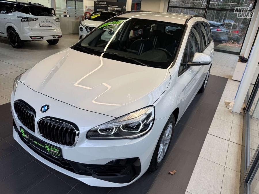 White BMW 218 2019 in Kaunas, with an engine capacity of 1.50 L and mileage of 80 thousand km for 21678 €, photo 4 on AUTOMOTO.COM.LV