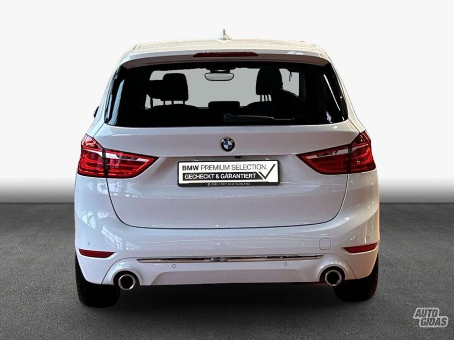 White BMW 218 2022 in Kaunas, with an engine capacity of 2.00 L and mileage of 89 thousand km for 25876 €, photo 6 on AUTOMOTO.COM.LV