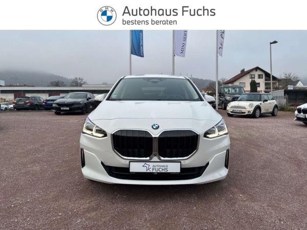 White BMW 218 2023 in Kaunas, with an engine capacity of 1.50 L and mileage of 31 thousand km for 27972 €, photo 2 on AUTOMOTO.COM.LV