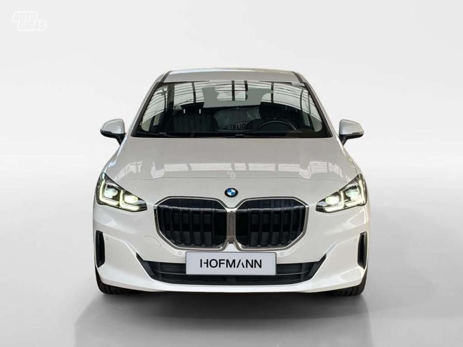 White BMW 218 2023 in Kaunas, with an engine capacity of 2.00 L and mileage of 16 thousand km for 33166 €, photo 2 on AUTOMOTO.COM.LV