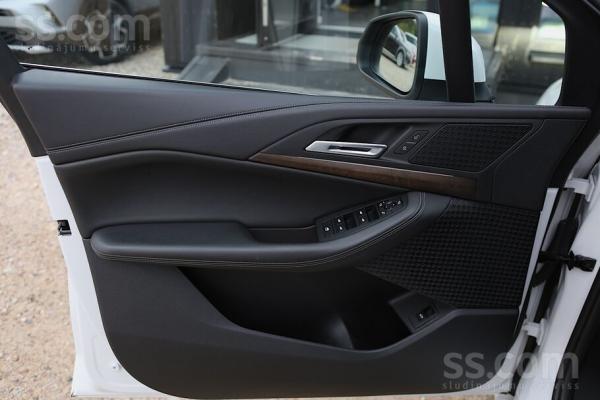 BMW 218 2023 Tukums vietnē Balts BMW 218 2023 Tukums, ar dzinēja tilpumu 2.00 L un nobraukumu 165 tūkst. km par 21990 €, foto 11 vietnē AUTOMOTO.COM.LV