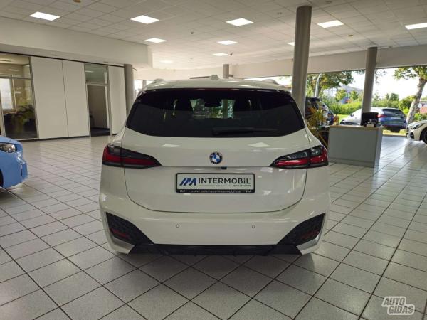 Balts BMW 218 2024 Kauņa, ar dzinēja tilpumu 1.50 L un nobraukumu 65 tūkst. km par 28570 €, foto 5 vietnē AUTOMOTO.COM.LV