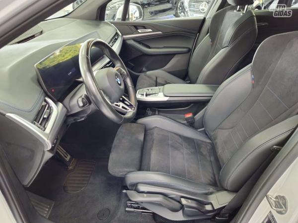 Balts BMW 218 2024 Kauņa, ar dzinēja tilpumu 1.50 L un nobraukumu 65 tūkst. km par 28570 €, foto 9 vietnē AUTOMOTO.COM.LV