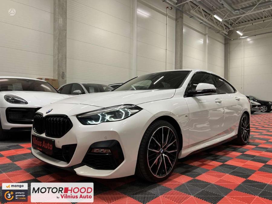 White BMW 218 2020 in Vilnius, with an engine capacity of 1.50 L and mileage of 79 thousand km for 22990 €, photo 1 on AUTOMOTO.COM.LV