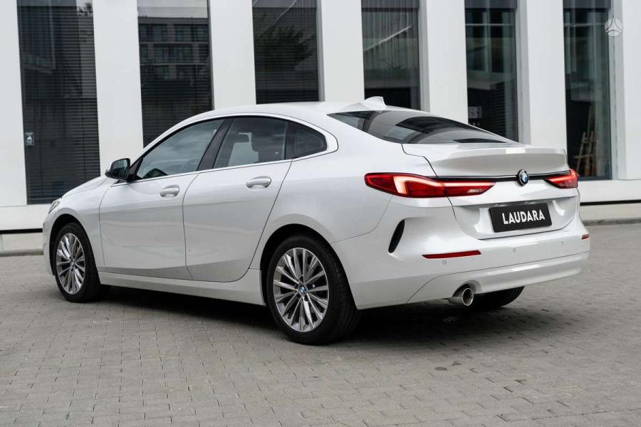 Balts BMW 218 2021 Viļņa, ar dzinēja tilpumu 1.50 L un nobraukumu 54 tūkst. km par 21900 €, foto 5 vietnē AUTOMOTO.COM.LV