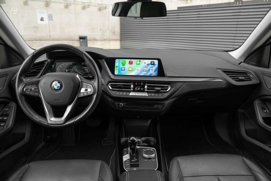 Balts BMW 218 2021 Viļņa, ar dzinēja tilpumu 1.50 L un nobraukumu 54 tūkst. km par 21900 €, foto 16 vietnē AUTOMOTO.COM.LV