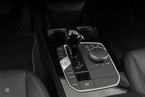Balts BMW 218 2021 Viļņa, ar dzinēja tilpumu 1.50 L un nobraukumu 54 tūkst. km par 21900 €, foto 28 vietnē AUTOMOTO.COM.LV