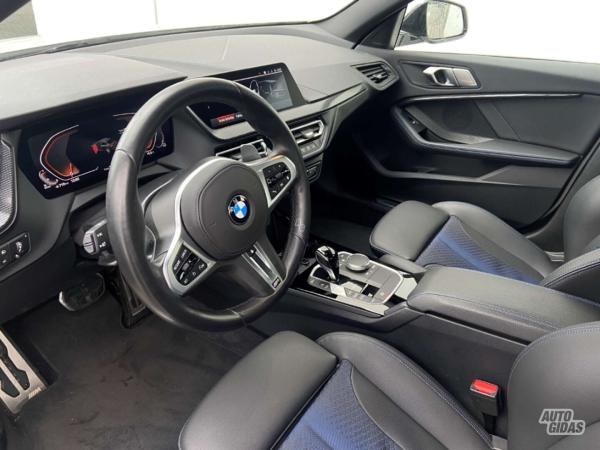 Balts BMW 218 2022 Kauņa, ar dzinēja tilpumu 2.00 L un nobraukumu 37 tūkst. km par 31154 €, foto 7 vietnē AUTOMOTO.COM.LV