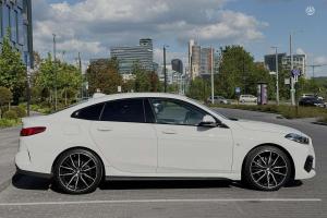 White BMW 218 2022 in Vilnius, with an engine capacity of 1.50 L and mileage of 87 thousand km for 24500 €, photo  on AUTOMOTO.COM.LV