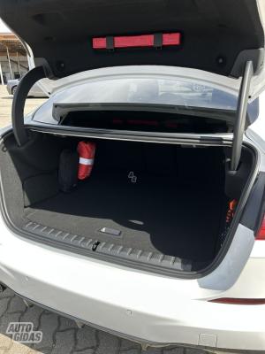 White BMW 218 2023 in Vilnius, with an engine capacity of 1.50 L and mileage of 35 thousand km for 23999 €, photo 33 on AUTOMOTO.COM.LV
