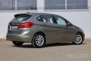 Yellow BMW 218 2016 in Riga, with an engine capacity of 2.00 L and mileage of 0 thousand km for 7495 €, photo 10 on AUTOMOTO.COM.LV