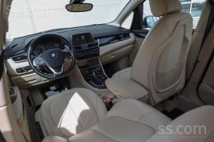 Yellow BMW 218 2016 in Riga, with an engine capacity of 2.00 L and mileage of 0 thousand km for 7495 €, photo 14 on AUTOMOTO.COM.LV