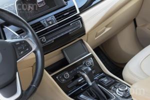 Yellow BMW 218 2016 in Riga, with an engine capacity of 2.00 L and mileage of 0 thousand km for 7495 €, photo 15 on AUTOMOTO.COM.LV