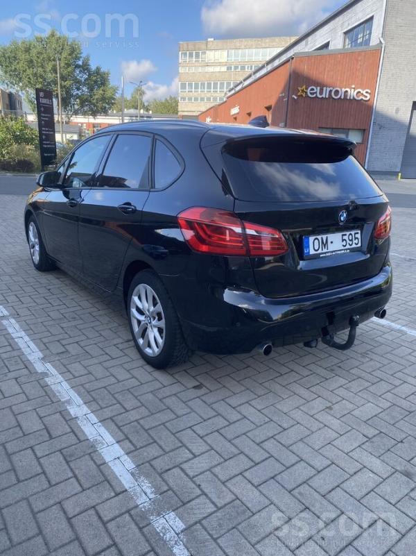 Melns BMW 220 2016 Rīga, ar dzinēja tilpumu 2.00 L un nobraukumu 242 tūkst. km par 8200 €, foto 7 vietnē AUTOMOTO.COM.LV