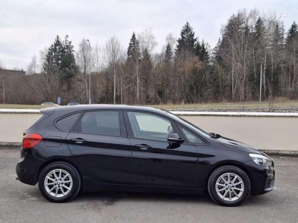 Melns BMW 220 2015 Viļņa, ar dzinēja tilpumu 2.00 L un nobraukumu 270 tūkst. km par 7600 €, foto 4 vietnē AUTOMOTO.COM.LV