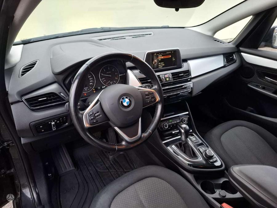 Melns BMW 220 2015 Viļņa, ar dzinēja tilpumu 2.00 L un nobraukumu 270 tūkst. km par 7600 €, foto 10 vietnē AUTOMOTO.COM.LV
