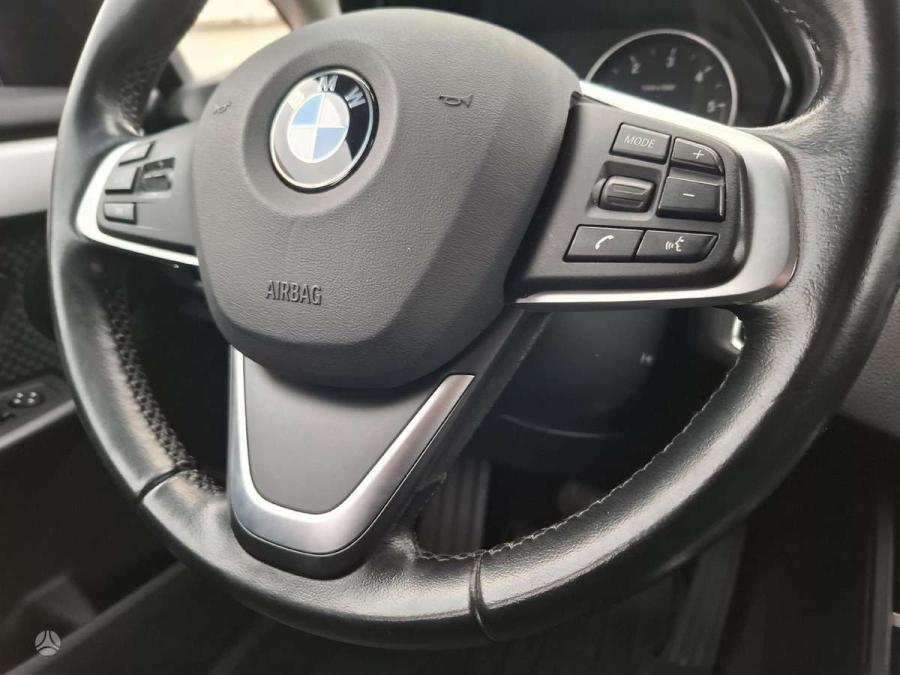 Melns BMW 220 2015 Viļņa, ar dzinēja tilpumu 2.00 L un nobraukumu 270 tūkst. km par 7600 €, foto 18 vietnē AUTOMOTO.COM.LV