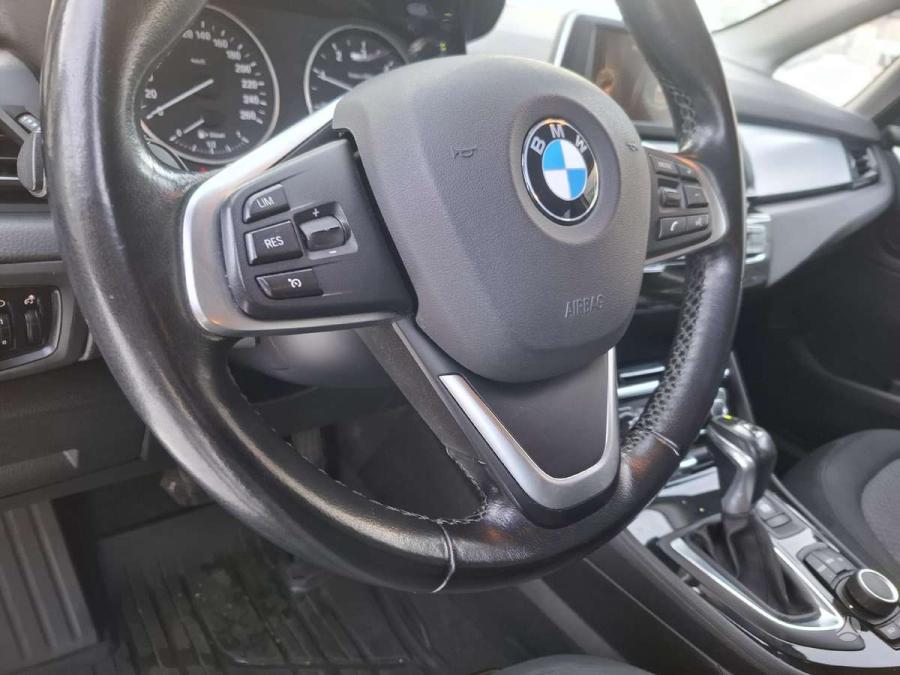 Melns BMW 220 2015 Viļņa, ar dzinēja tilpumu 2.00 L un nobraukumu 27 tūkst. km par 7300 €, foto 15 vietnē AUTOMOTO.COM.LV