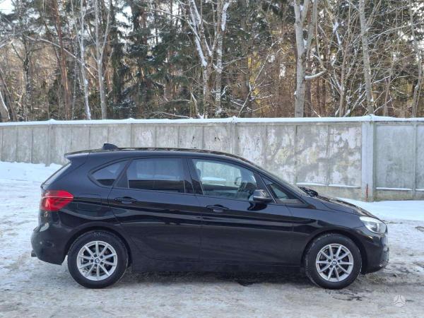 Black BMW 220 2015 in Vilnius, with an engine capacity of 2.00 L and mileage of 270 thousand km for 7400 €, photo 7 on AUTOMOTO.COM.LV