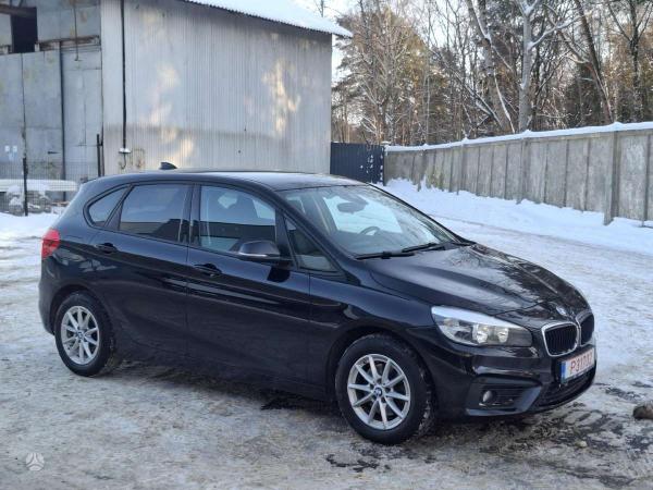 Black BMW 220 2015 in Vilnius, with an engine capacity of 2.00 L and mileage of 270 thousand km for 7400 €, photo 8 on AUTOMOTO.COM.LV