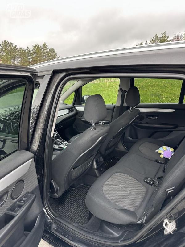 Black BMW 220 2015 in Telschi, with an engine capacity of 2.00 L and mileage of 322 thousand km for 9200 €, photo 9 on AUTOMOTO.COM.LV